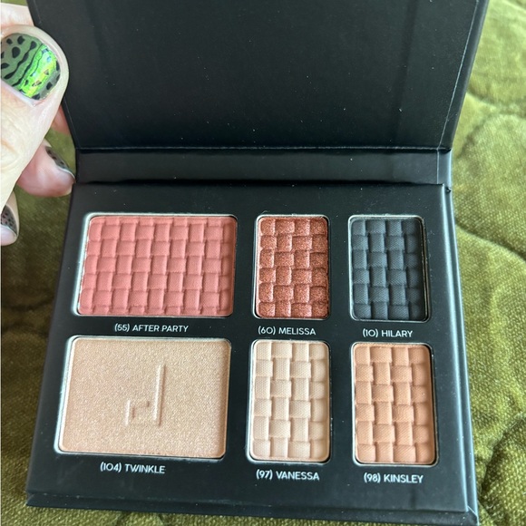 Doucce | Makeup | Doucce Eyeshadow Blush Highlighter Palette | Poshmark